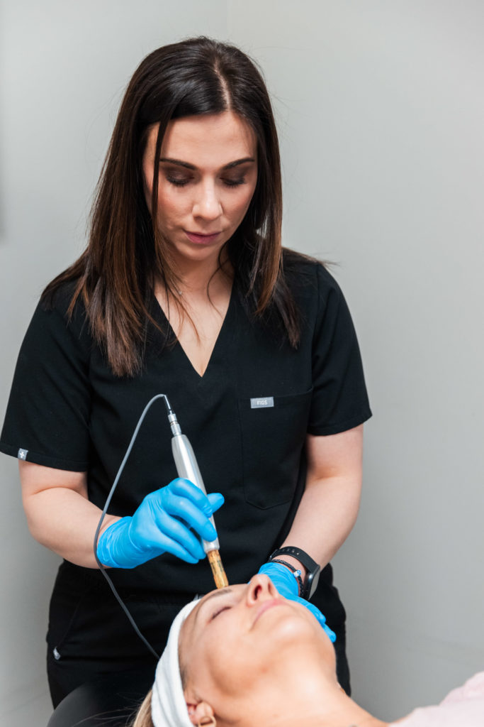 Microneedling Chicago | RL Center for Cosmetic Surgery & Medspa
